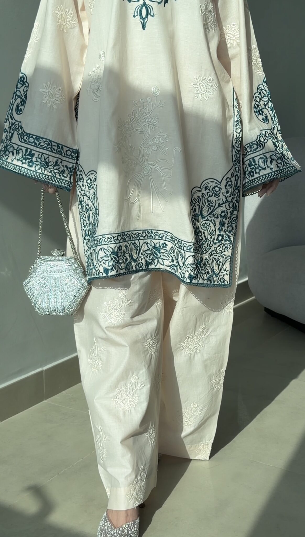 Elan – Embroiza